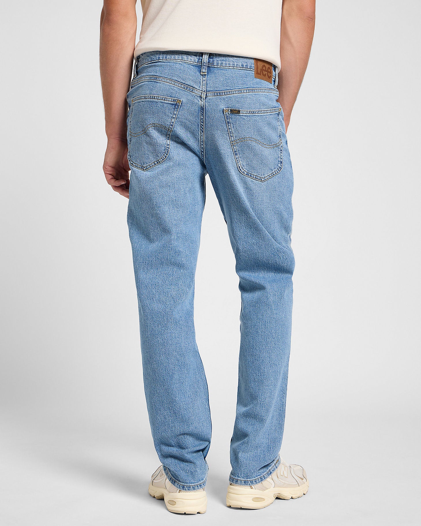 Lee Brooklyn Straight Lightweight Regular Fit Mens Jeans - Horizon Blu – JEANSTORE