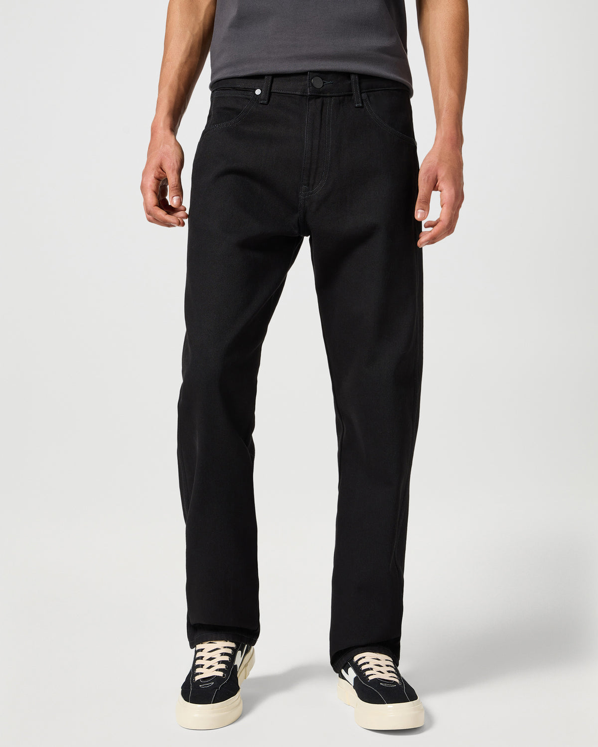 Wrangler Frontier Relaxed Straight Mens Jeans - Jet Wash – JEANSTORE