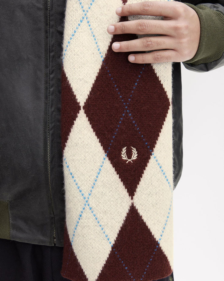 Fred Perry Brushed Wool Argyle Scarf - Ecru – JEANSTORE