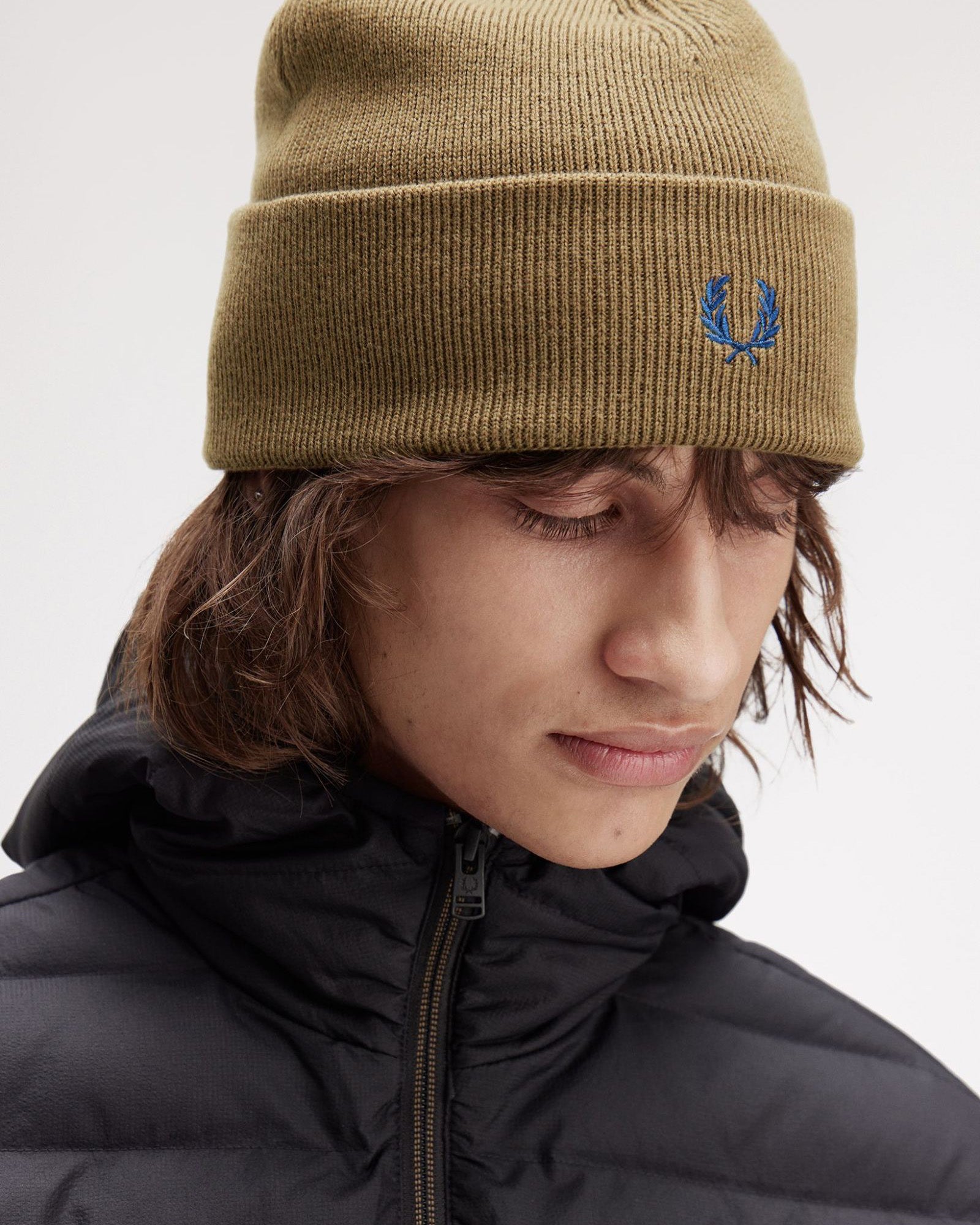 Fred Perry Classic Wool Beanie - Shaded Stone / Dark Petrol – JEANSTORE