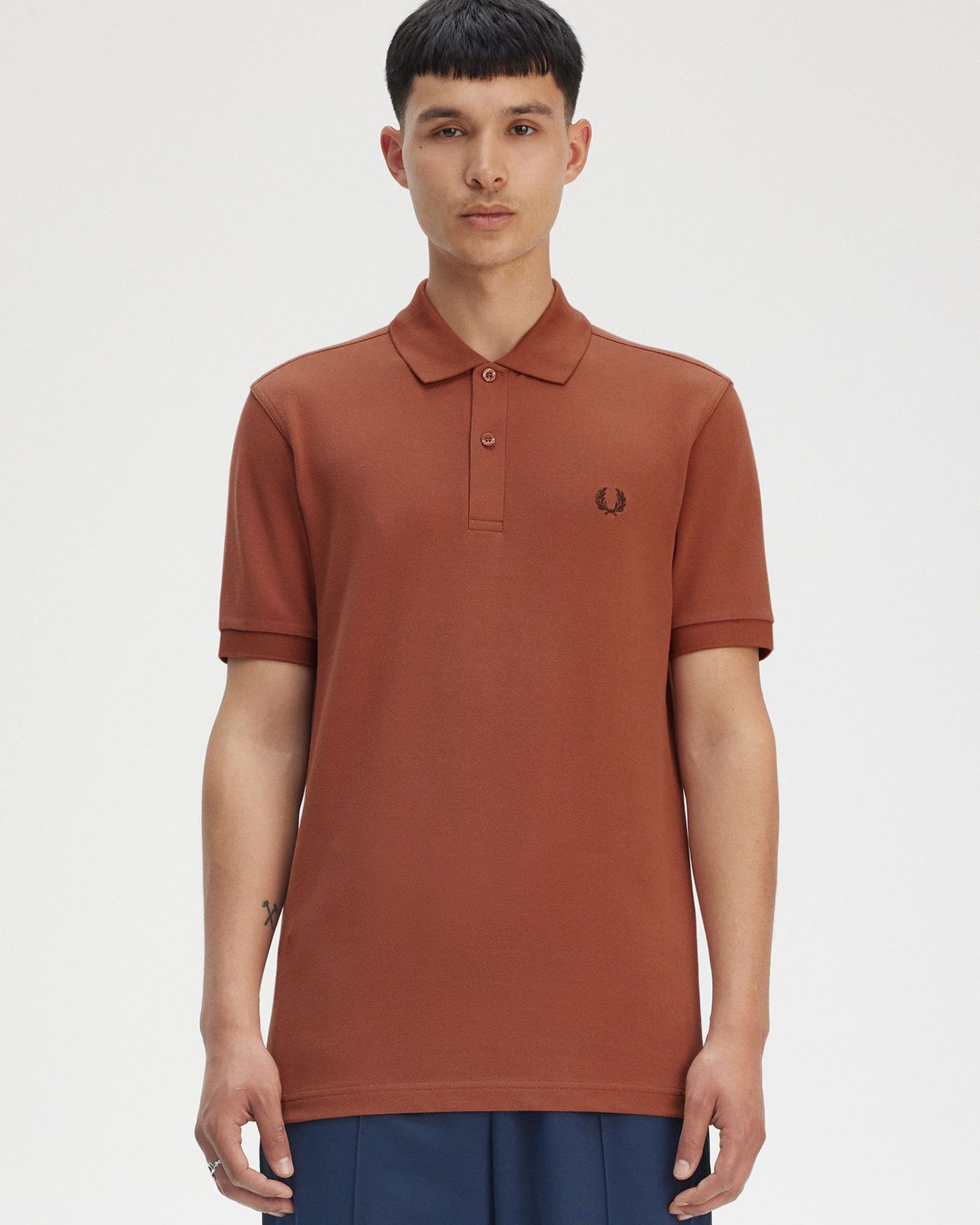 Fred Perry Plain Polo Shirt - Cinnamon / Carrington Brick – JEANSTORE
