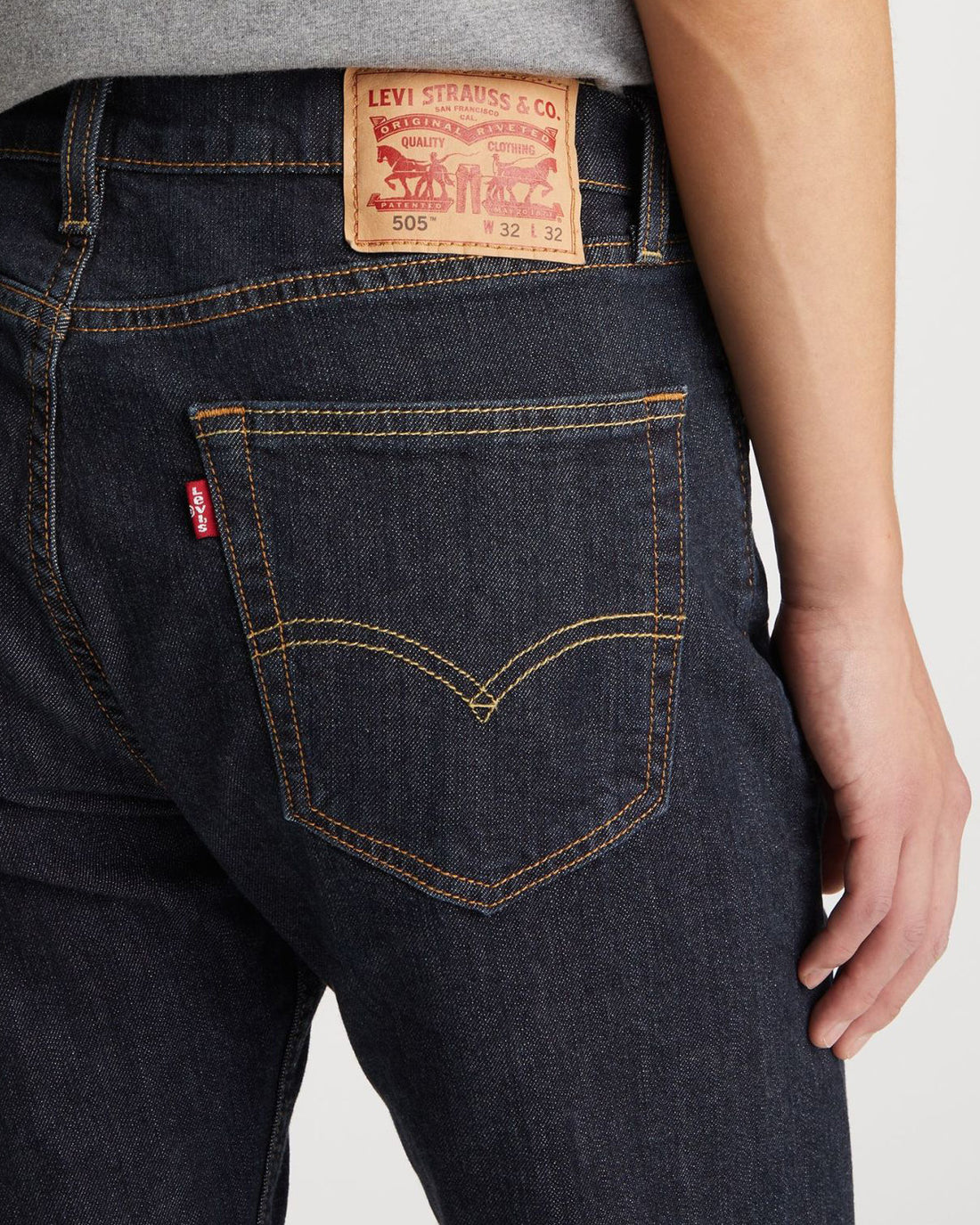 Levi's® 505 Regular Fit Mens Jeans - Dark Rinse – JEANSTORE